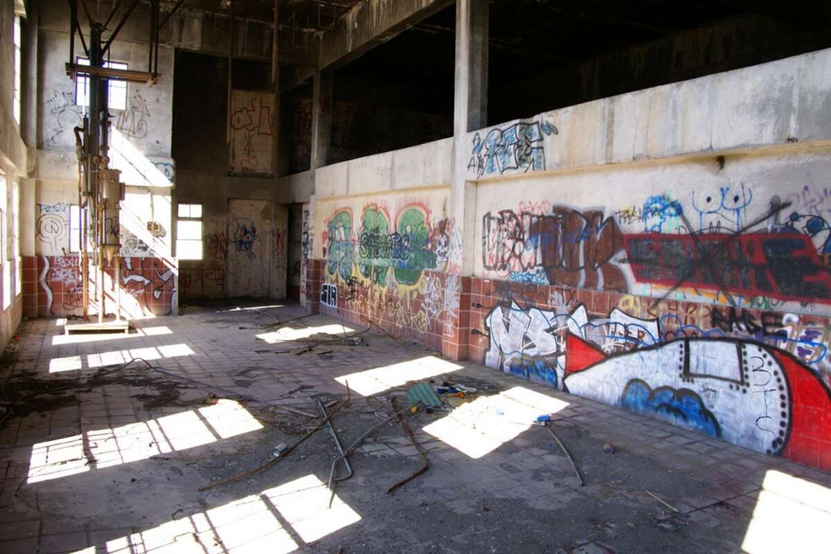 Unseen police photos show deterioration of long-abandoned Old Mercy ...