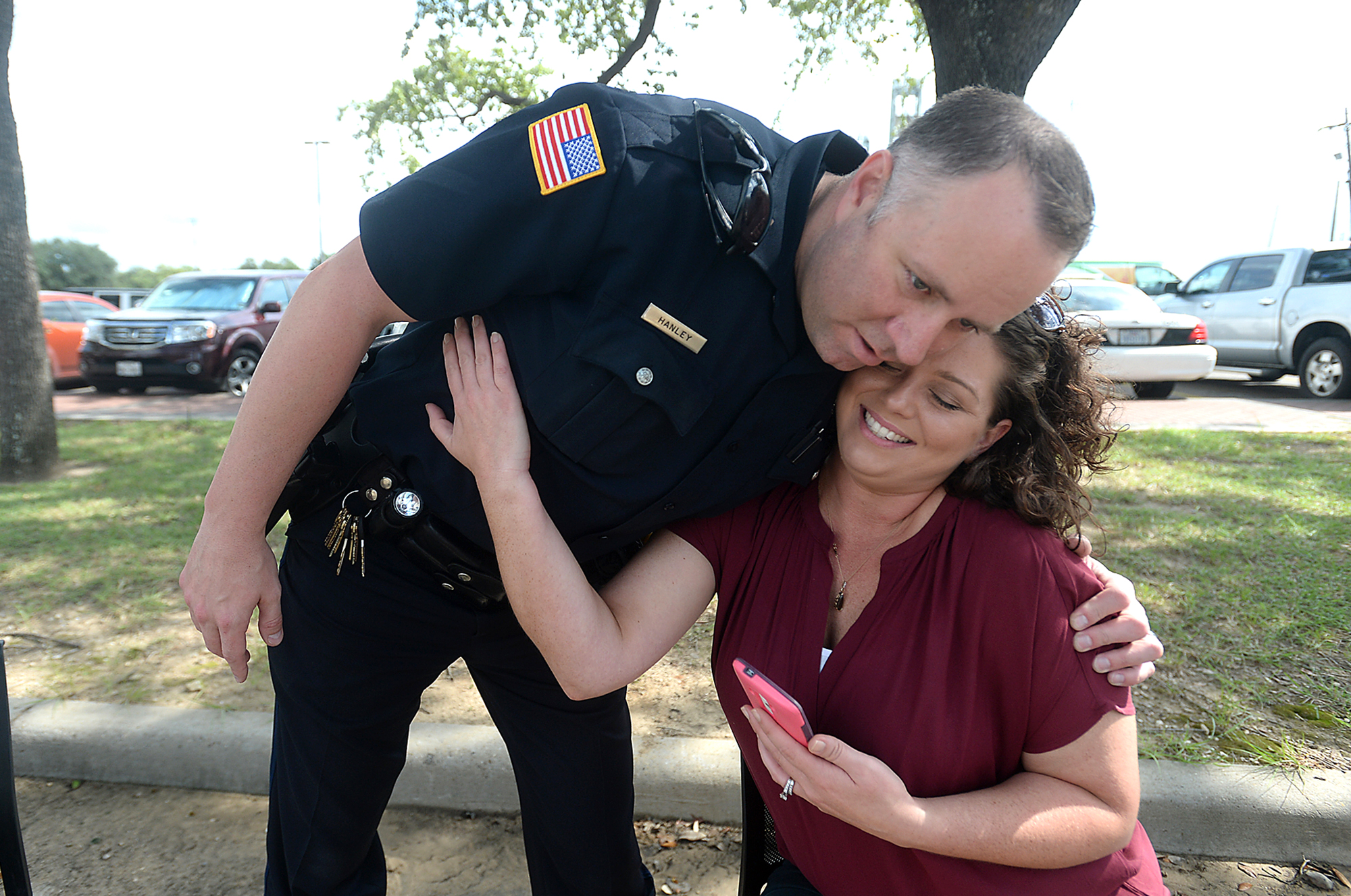 Beaumont PD rallies to raise money after officer dies from cancer