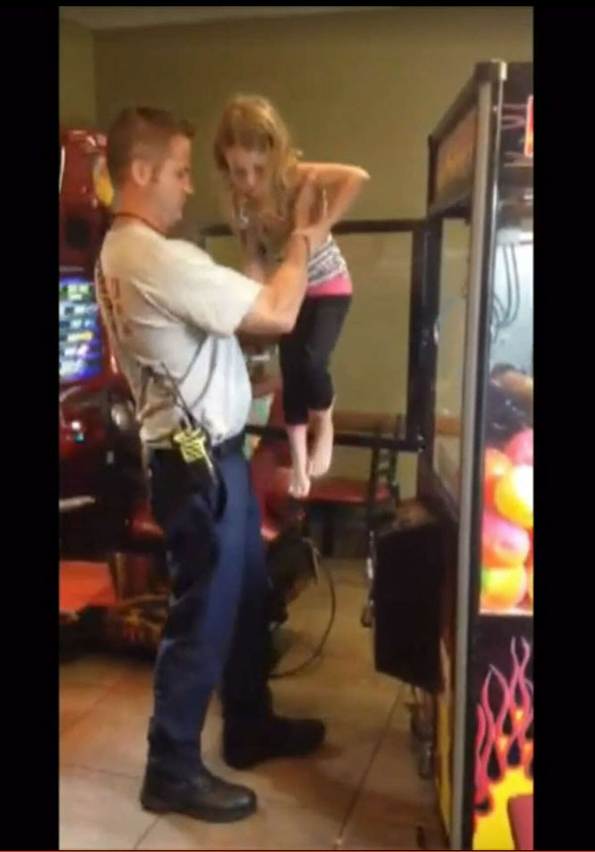 Texas firefighters rescue child trapped in arcade game