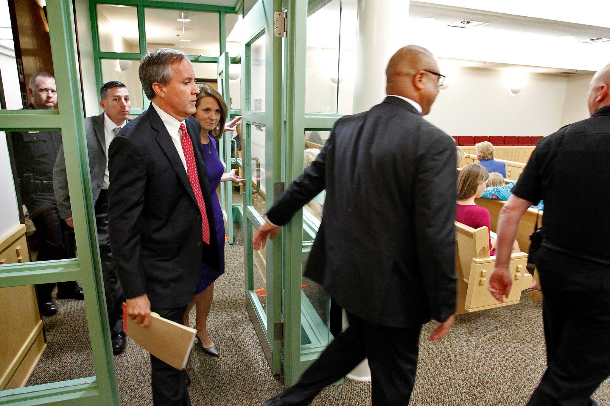 Texas attorney general hires top defense lawyers to fight securities ...