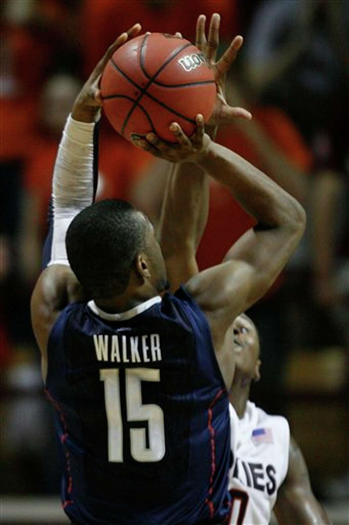 Virginia Tech's Hudson ends UConn's season in NIT second round