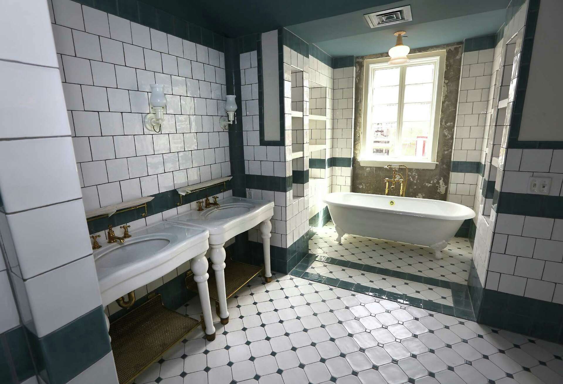 Find out opening date for Hotel Emma, Supper, Sternewirth and Larder