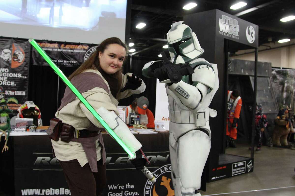 Photographer snaps photo of ‘Han Cholo,’ ‘Loca Leia’ in ‘Star Wars ...