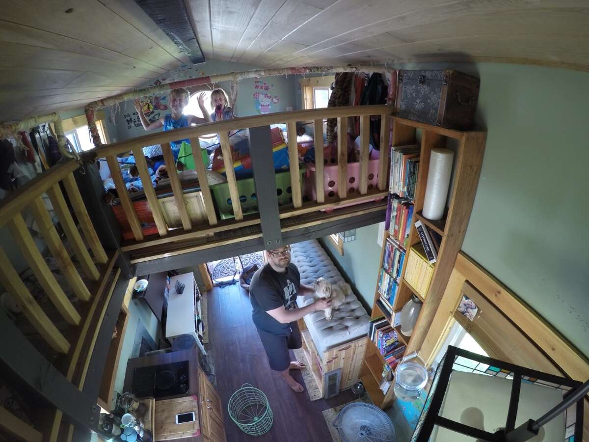 Bay Area couple finds affordable living with 162-square-foot tiny house