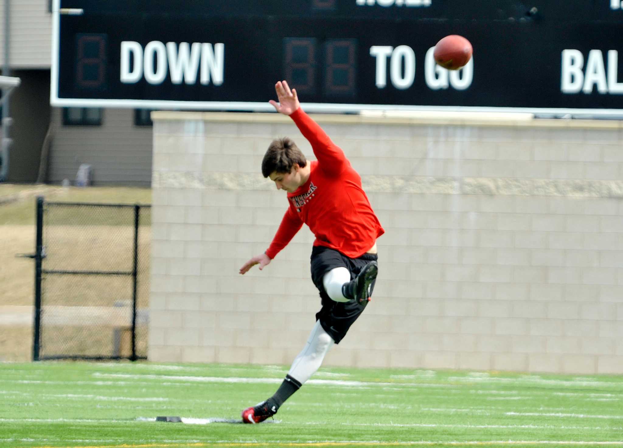 RPI football alum makes XFL debut on Sunday