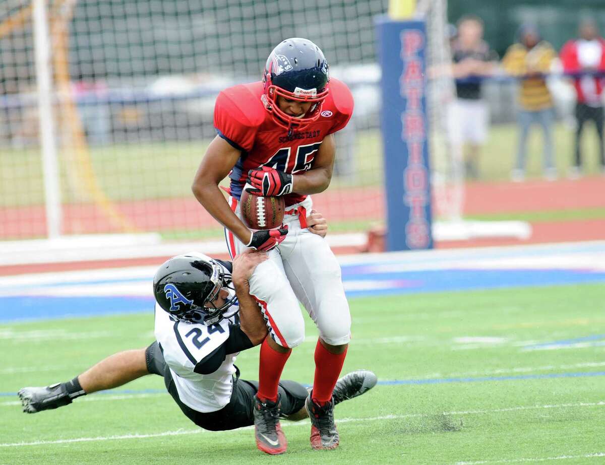 Schenectady High football wins 13-12 thriller over Albany