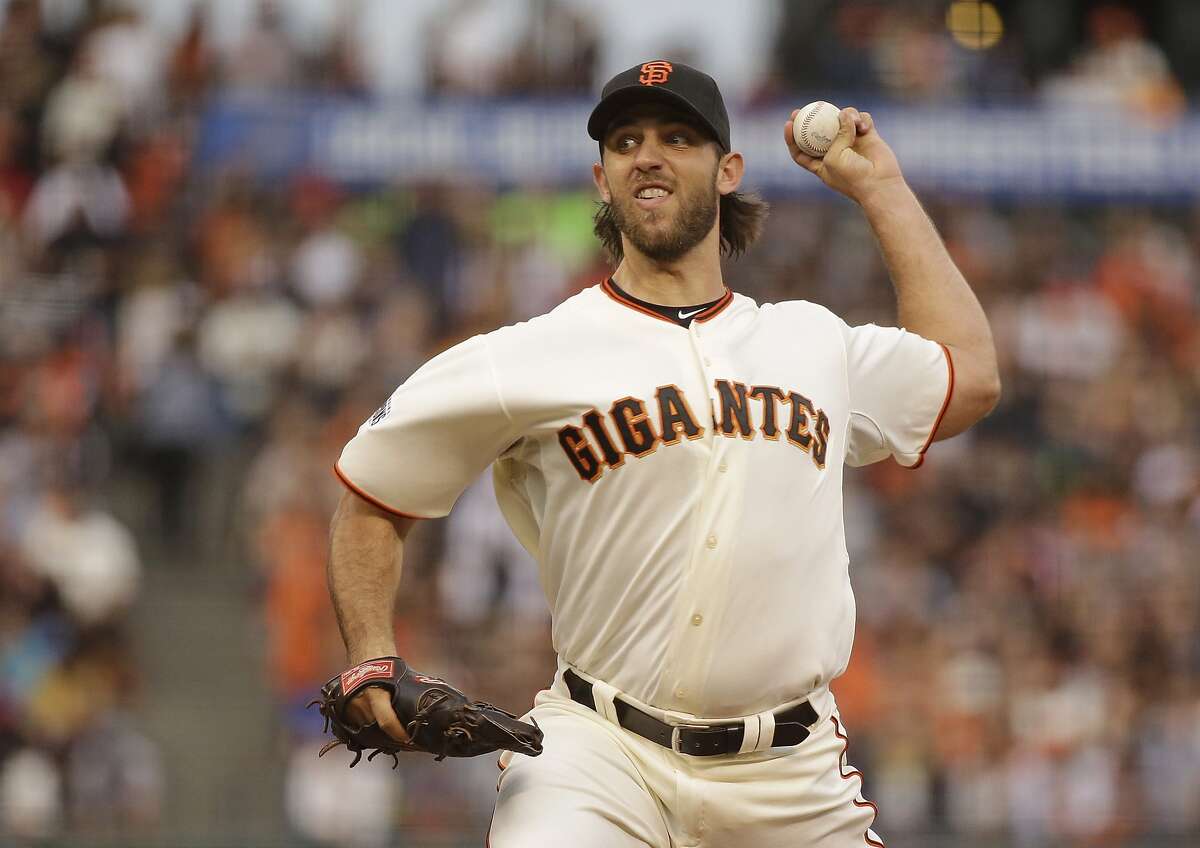 Madison Bumgarner near perfect in Giants' win
