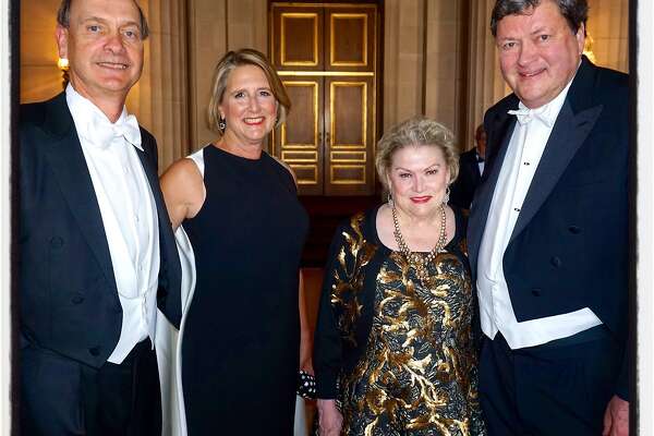 S.F. Opera opener bewitches, but bittersweet with Gockley farewell ...