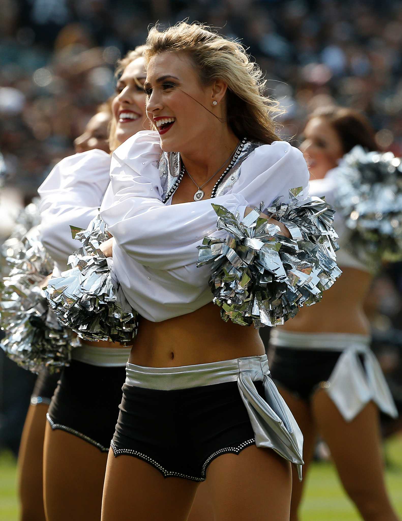 2015 NFL cheerleaders: Week 1