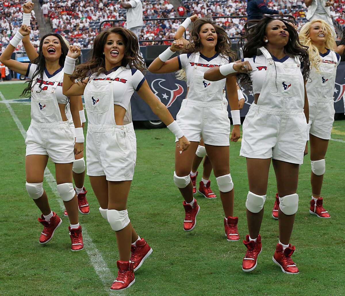 The Dallas Cowboys' $250 million new Frisco training facility is ...