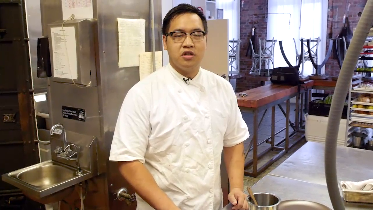 Video: Oxheart's Justin Yu shows how to make a French omelet
