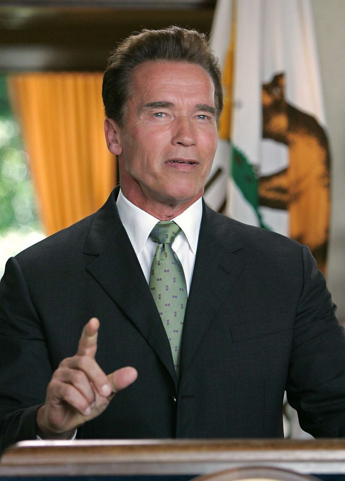 2 ex-California governors come out against teacher tenure laws