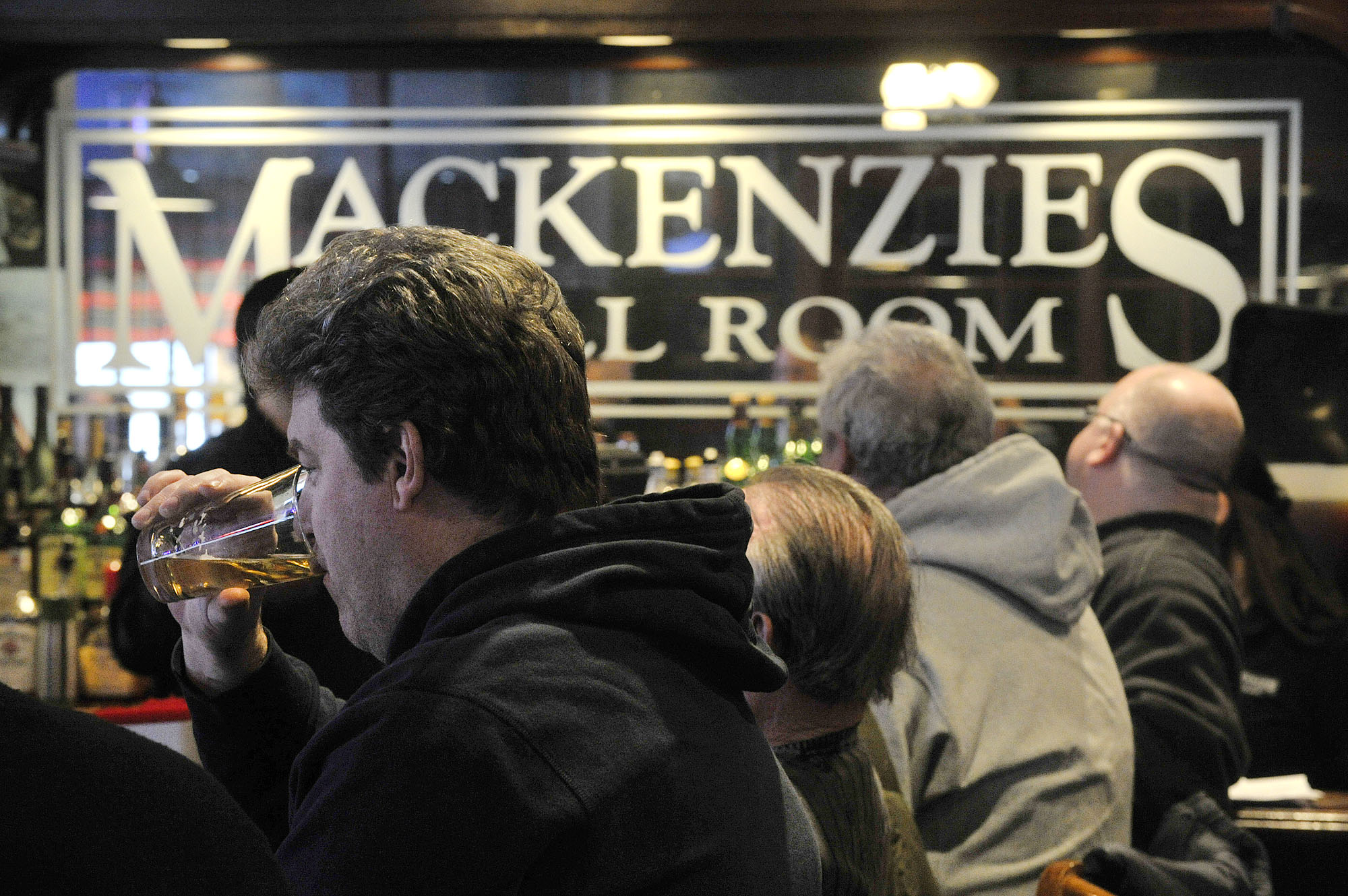 Mackenzie’s to reopen as Old Greenwich Social Club