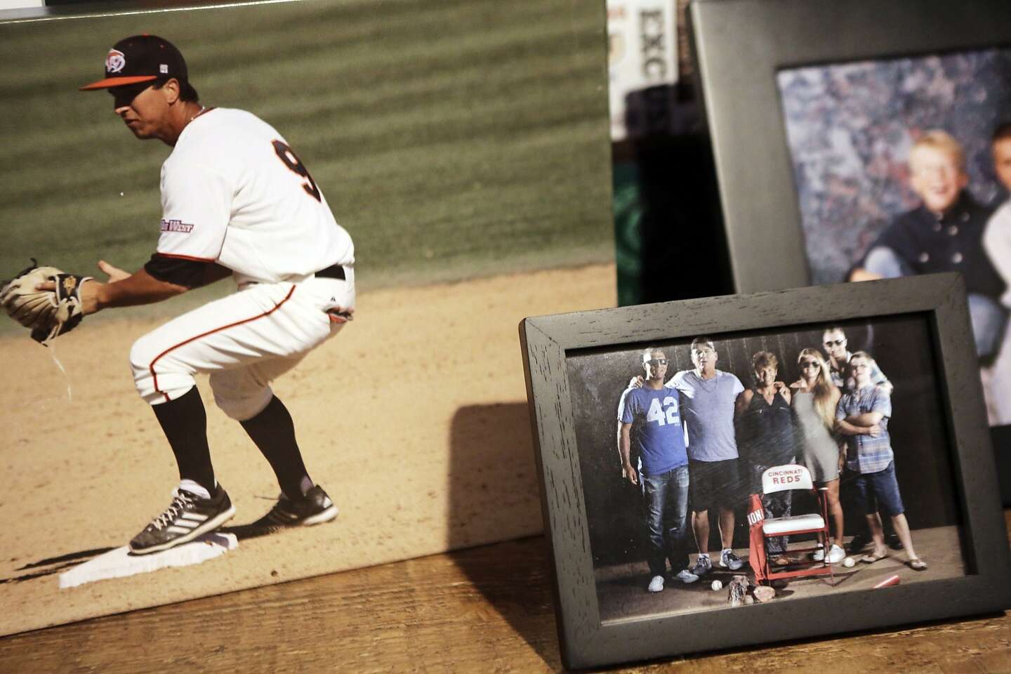 Joc Pederson of the Dodgers inspired by brother’s battles