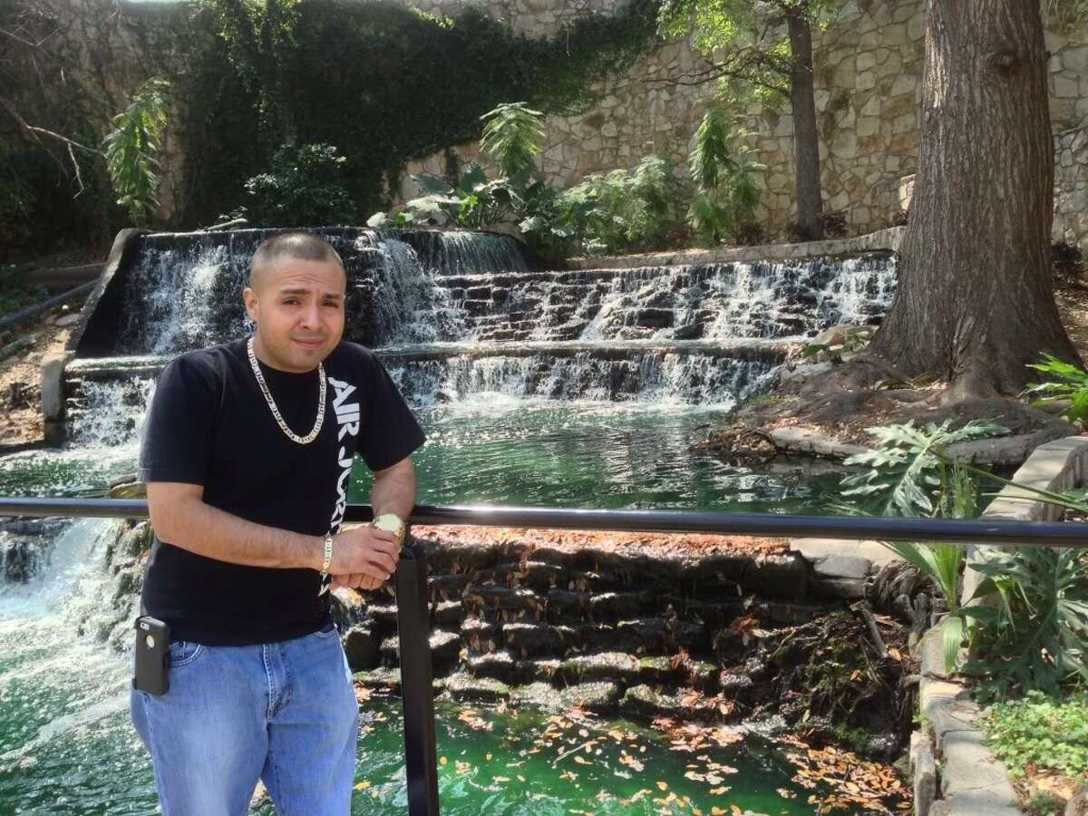 Federal lawsuit alleges Texas jailers neglected dying inmate