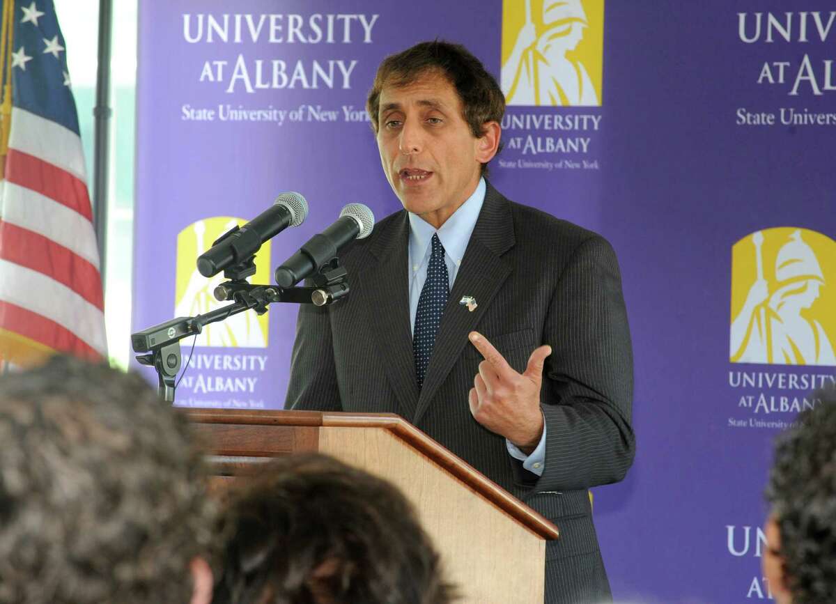 Photos: UAlbany names business building for Massry family