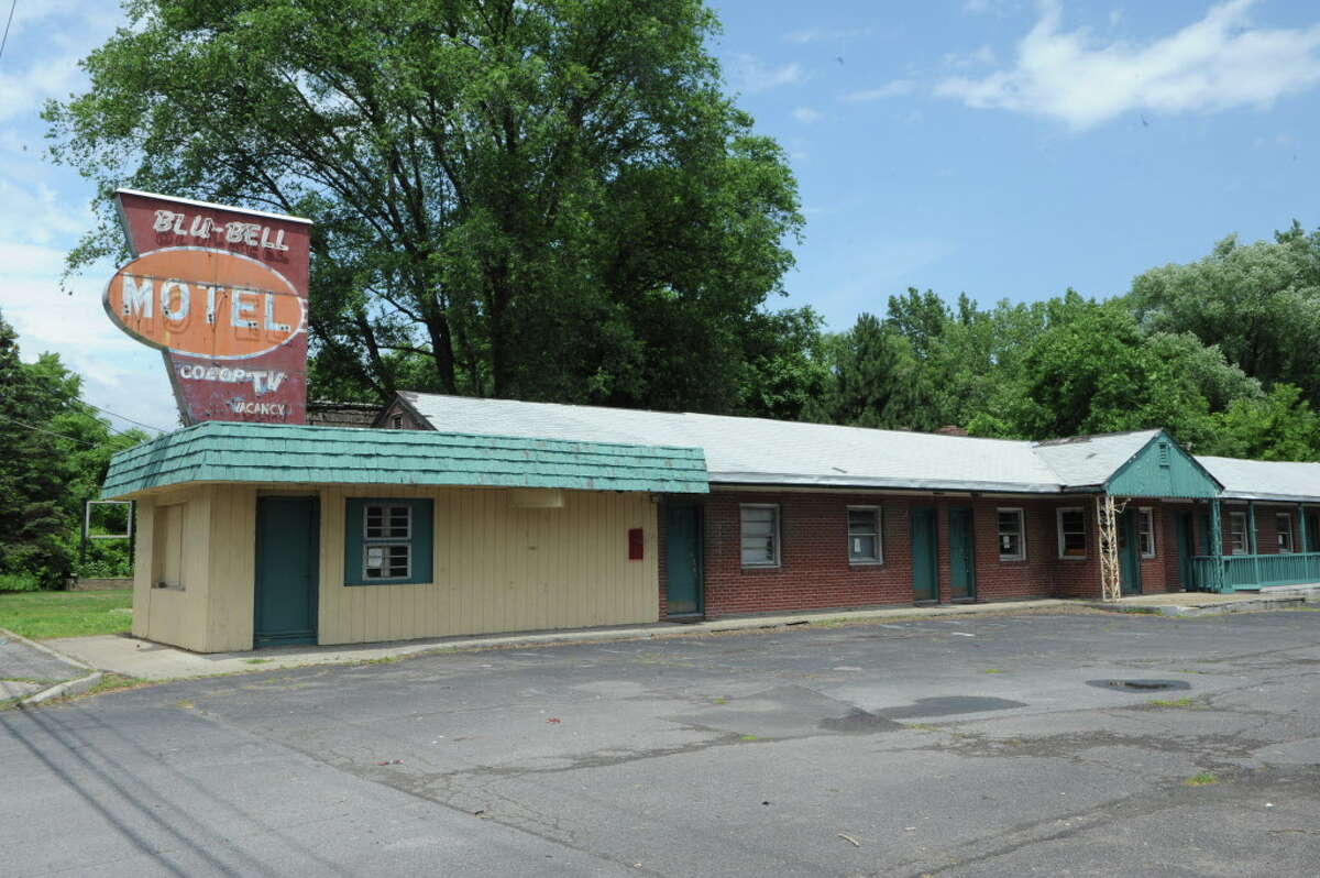 Skylane, Blu-Bell motels demolitions delayed