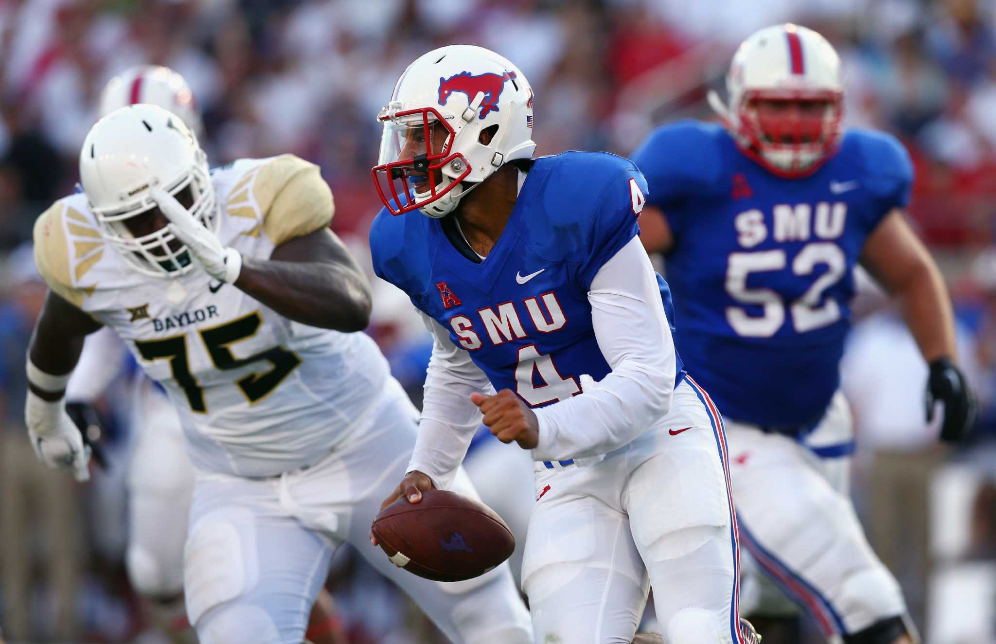 SMU's Davis takes a crack at TCU's suspect defense