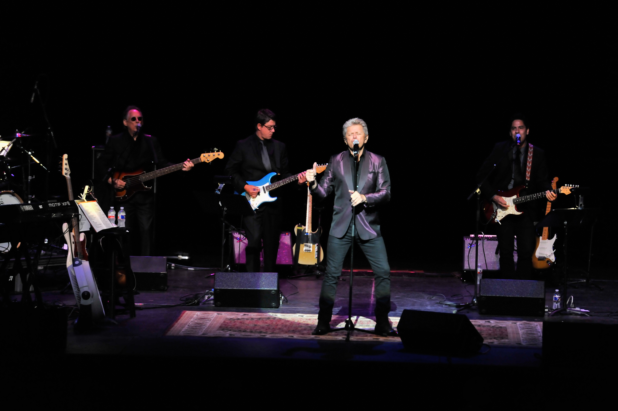 Review: Cetera shows he’s still got it at the Majestic