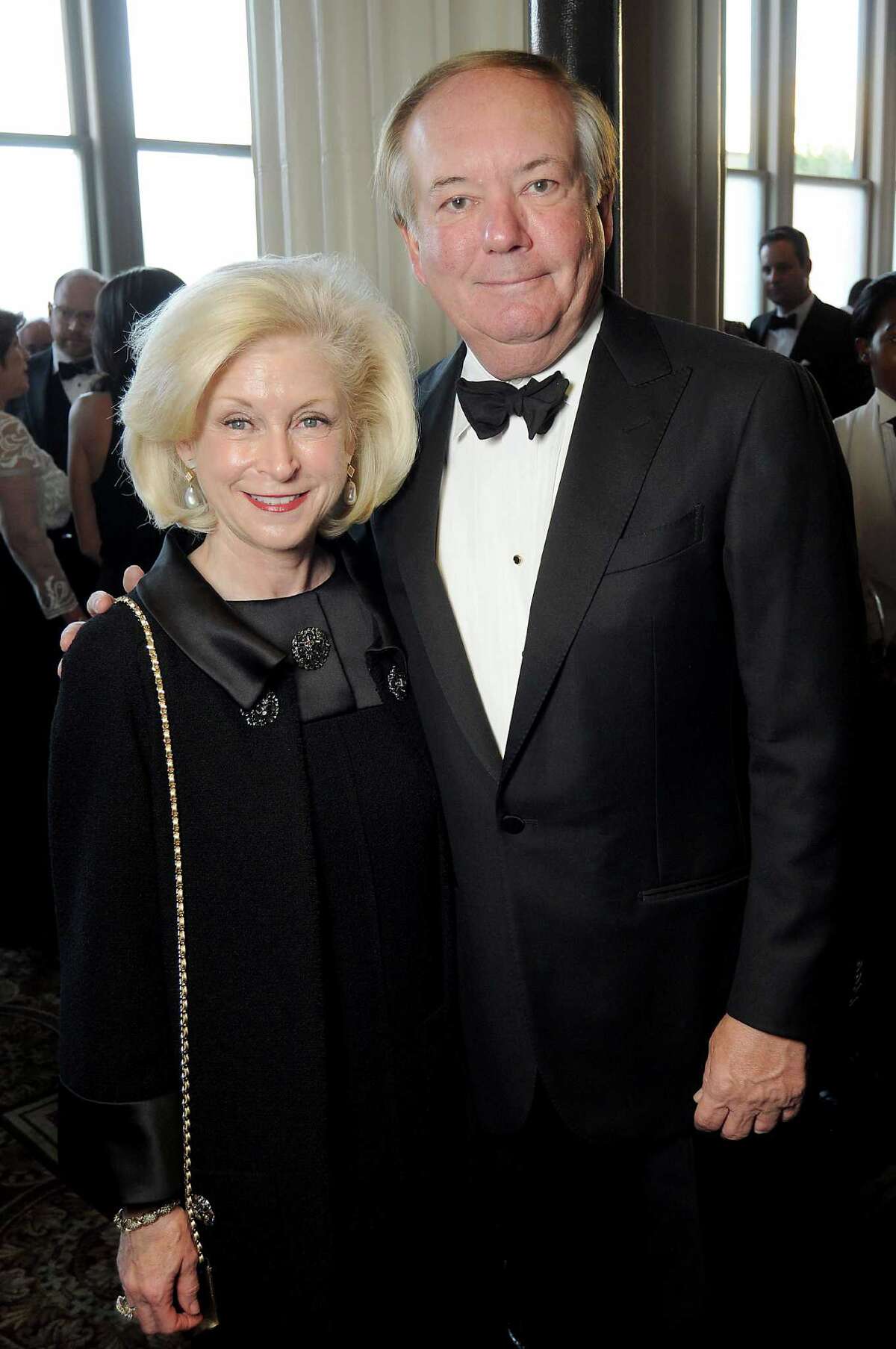 Houston Symphony's record-breaking gala honored Margaret Alkek Williams ...