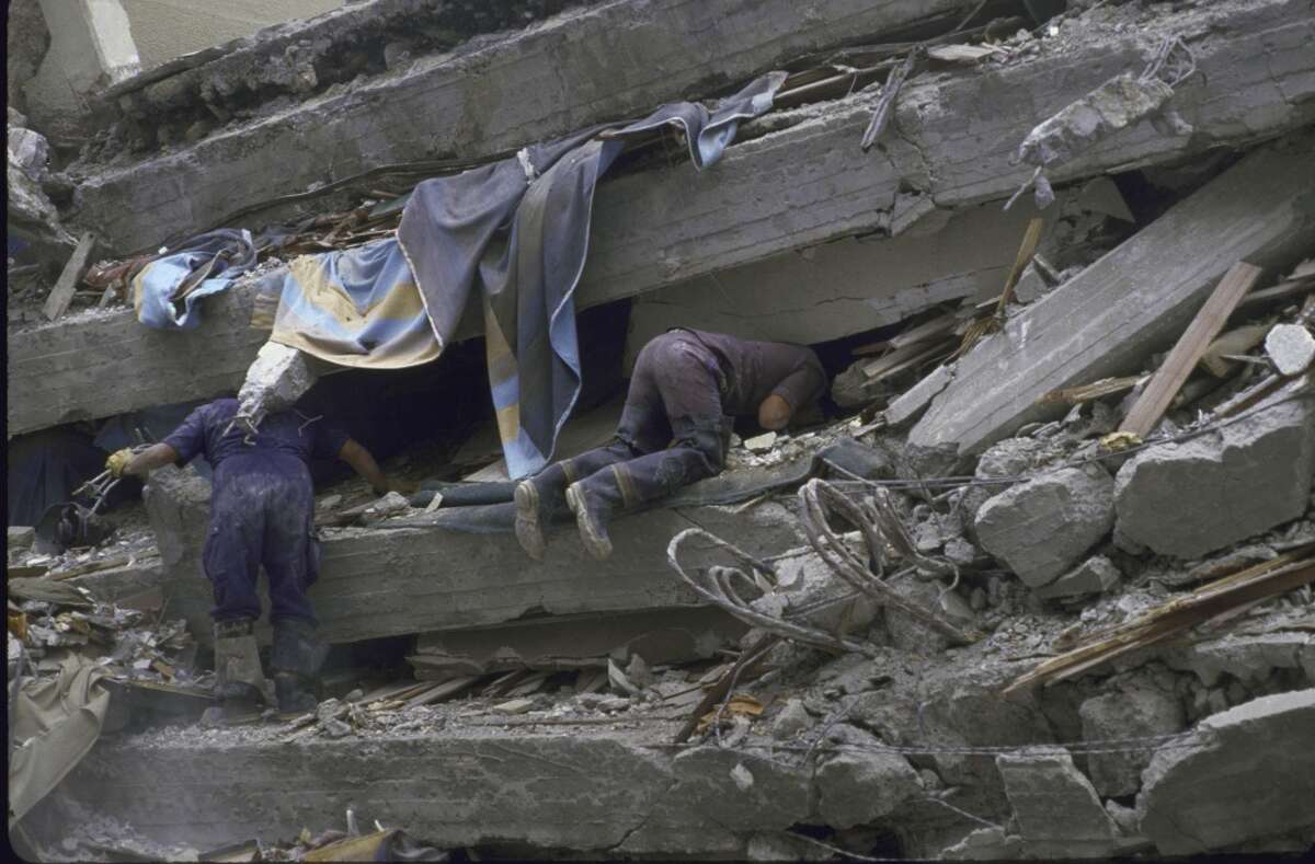 Mexico marks 30th anniversary of greatest natural disaster