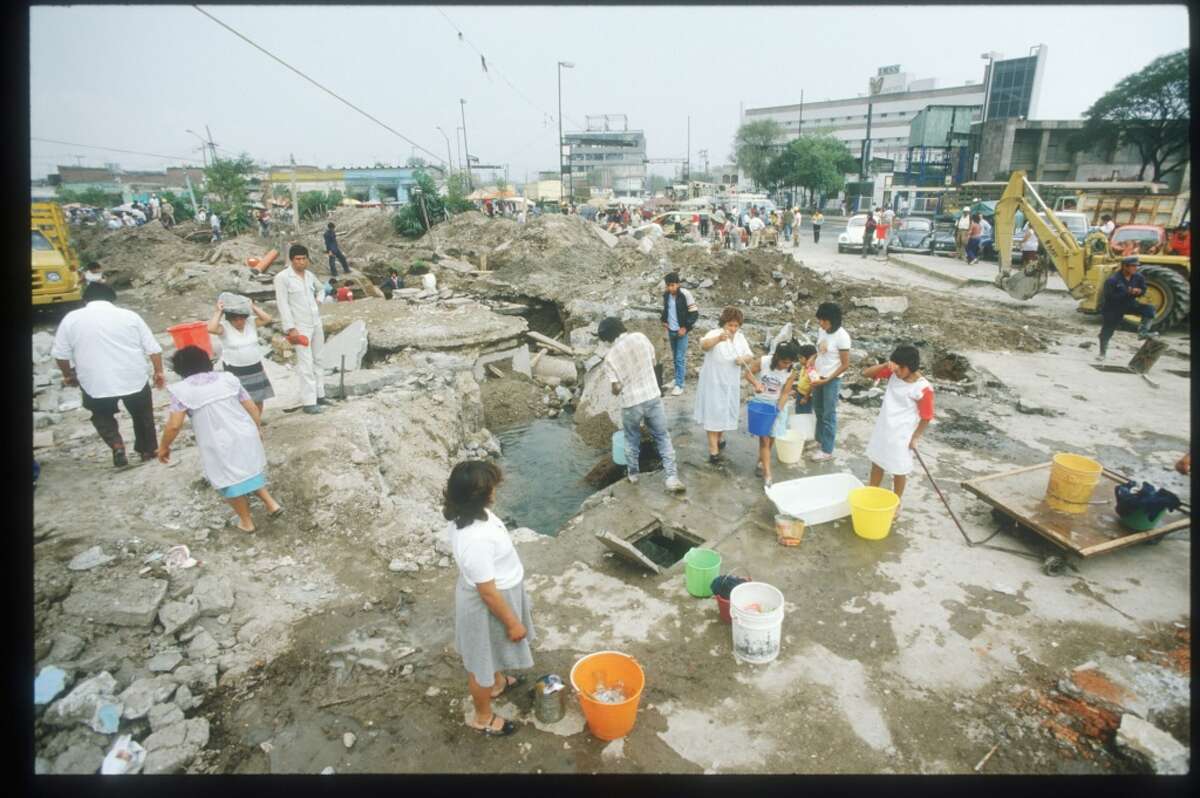 Mexico marks 30th anniversary of greatest natural disaster