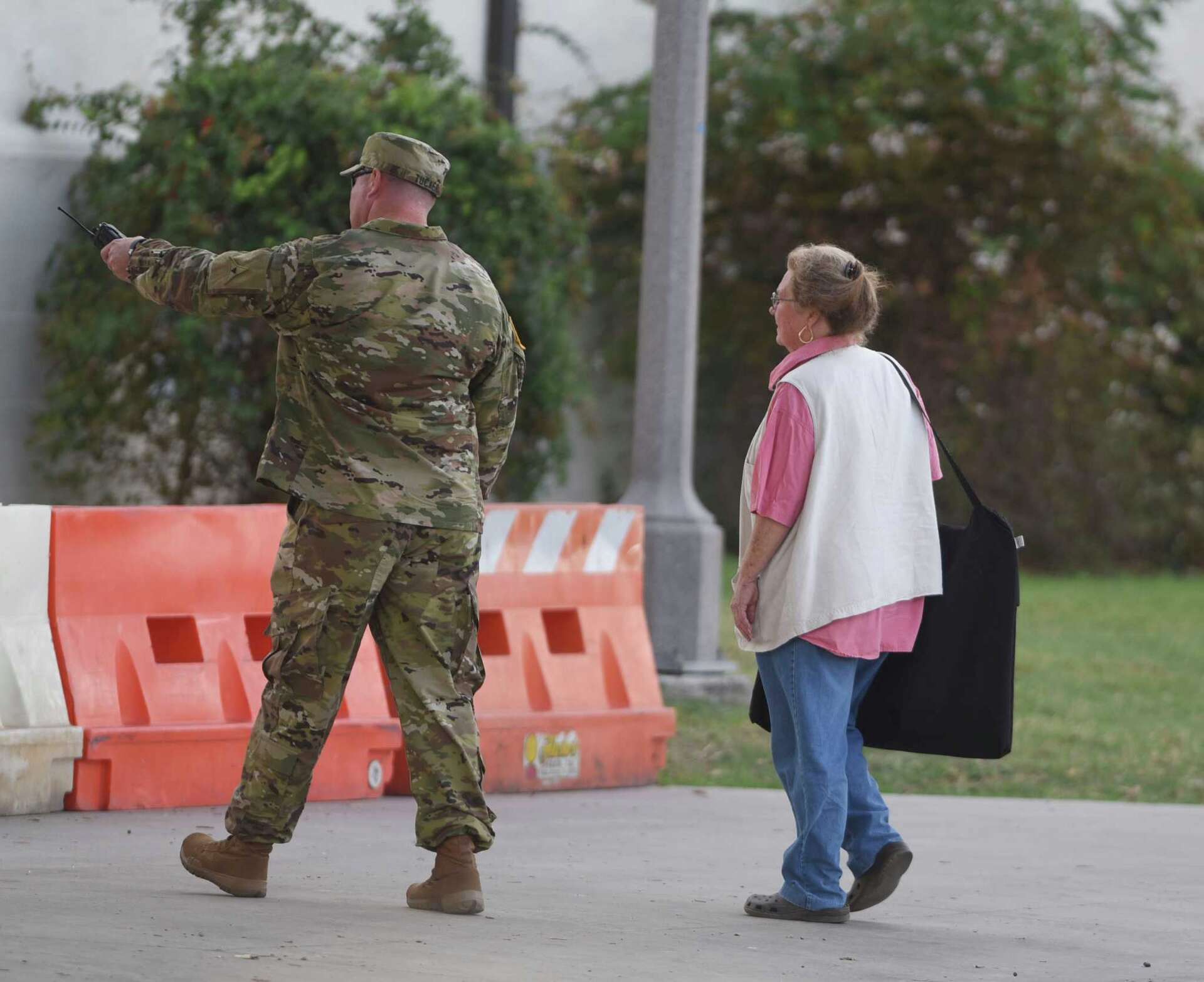 Bergdahl planned to run 20 miles to report troubles in unit