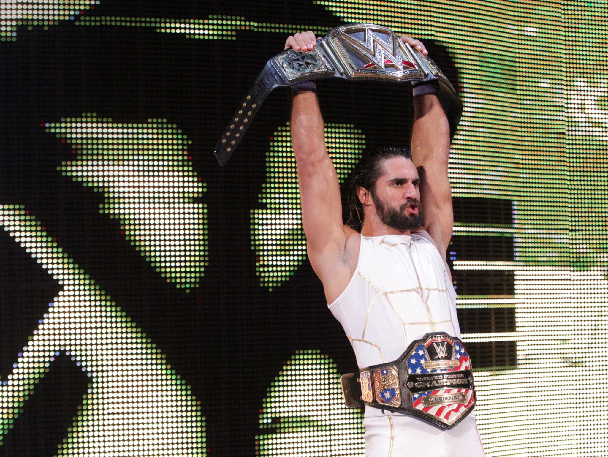 WWE's Seth Rollins talks 15 years of wrestling before Fandemic appearance