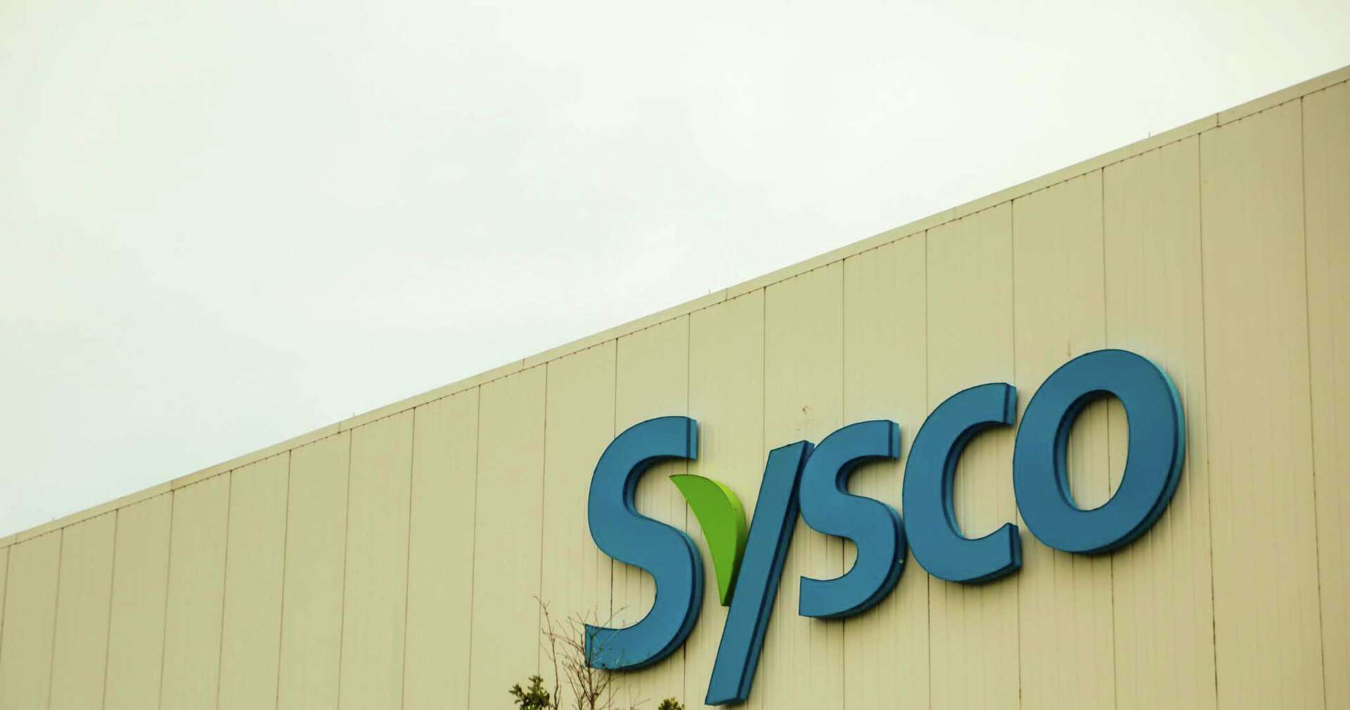 Sysco to cut 1,200 jobs