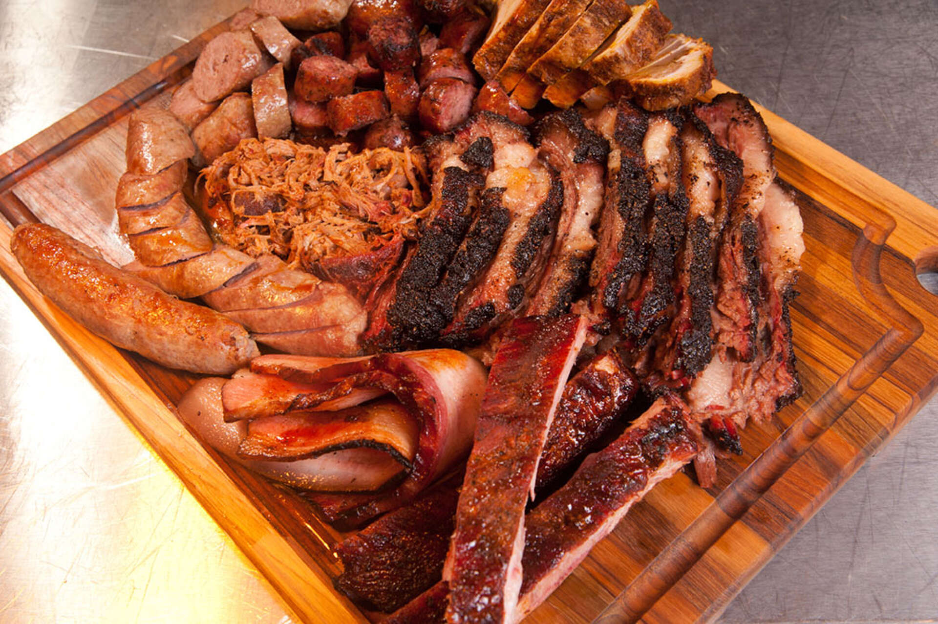 Stone Oak restaurant 'Smoke' opening downtown location, cocktail bar