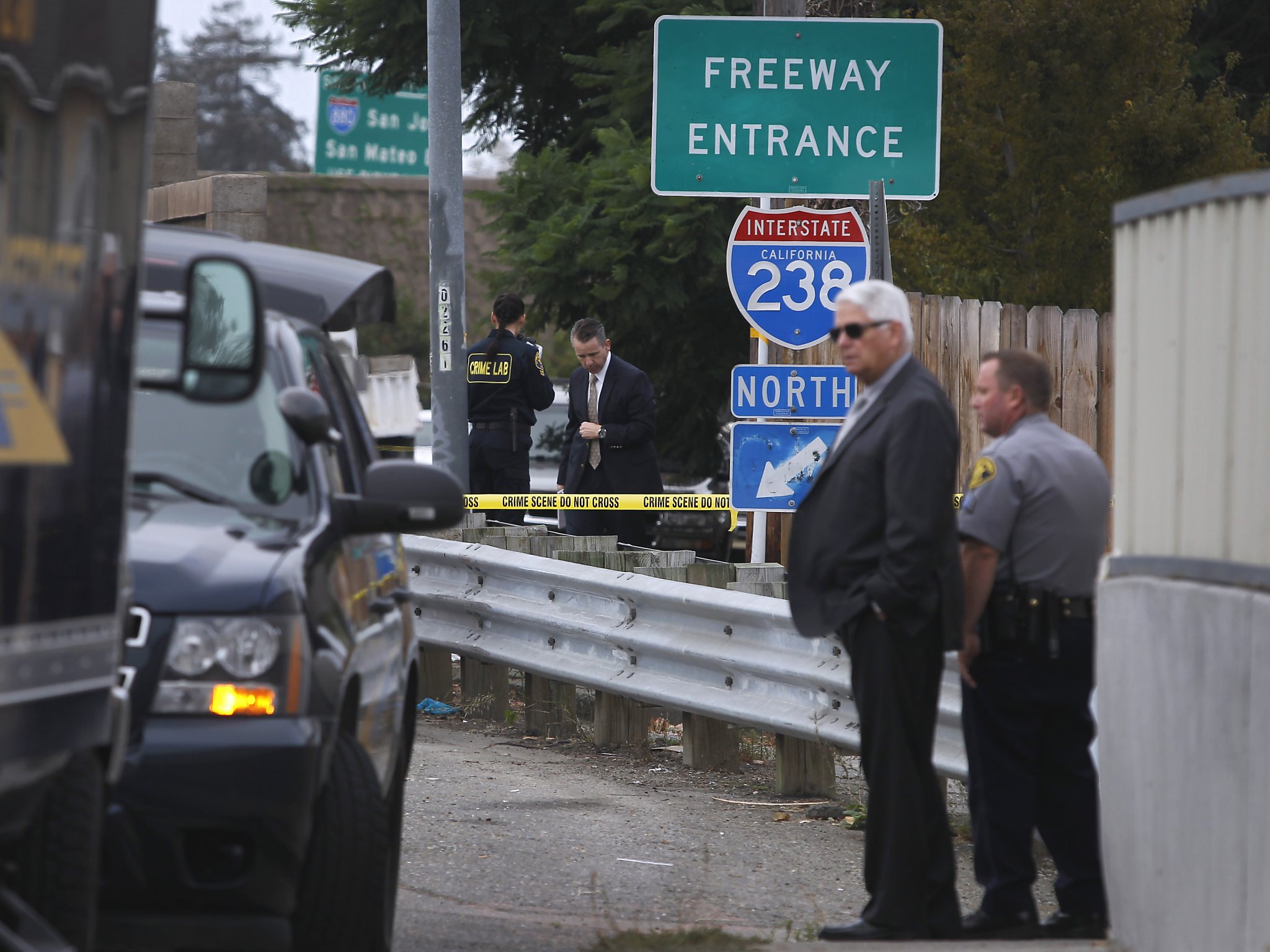 Armed suspect killed in shootout with deputies in San Leandro