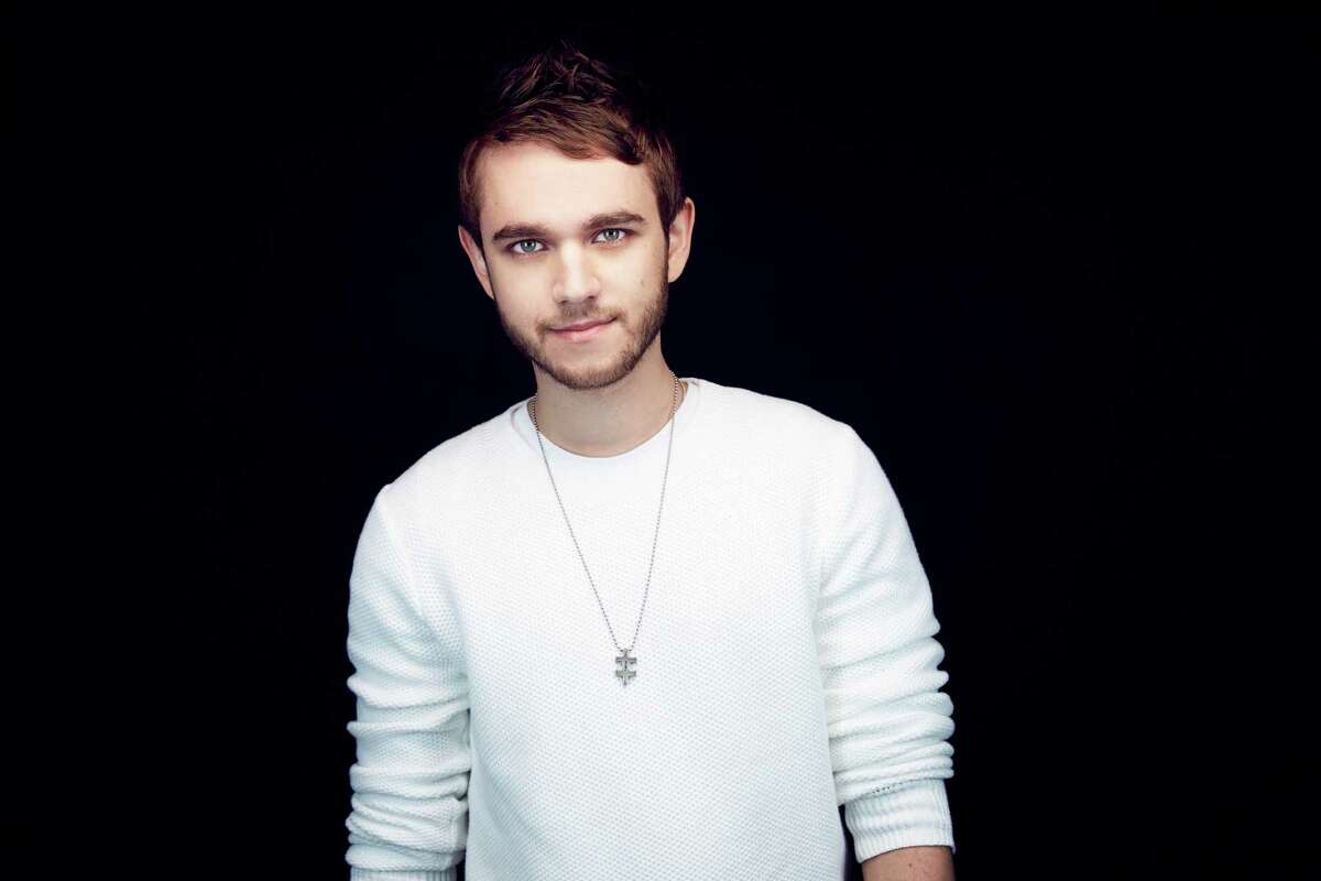 Zedd gives his show a spectacular spin