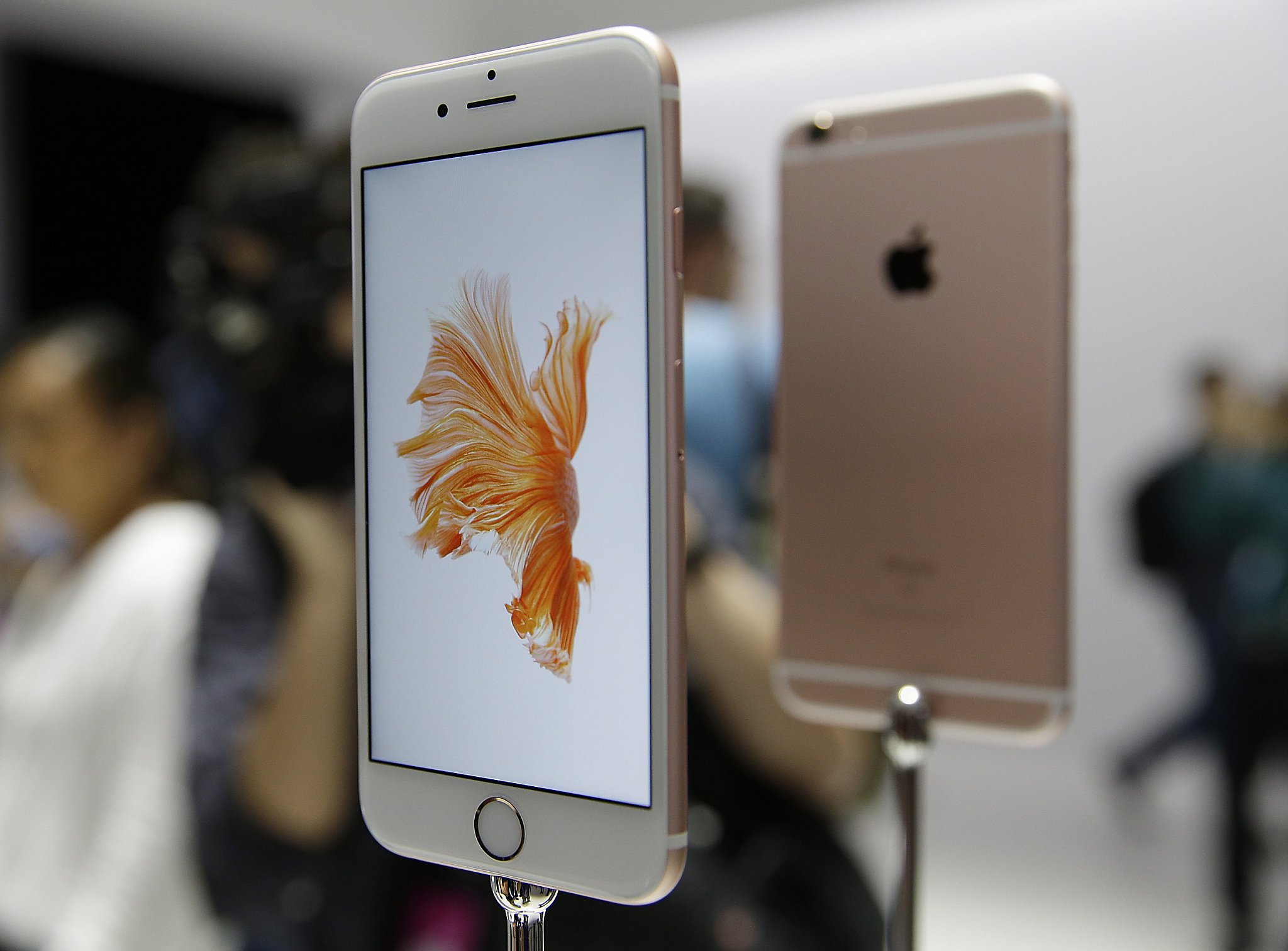 Better photos, animated shots with new iPhones