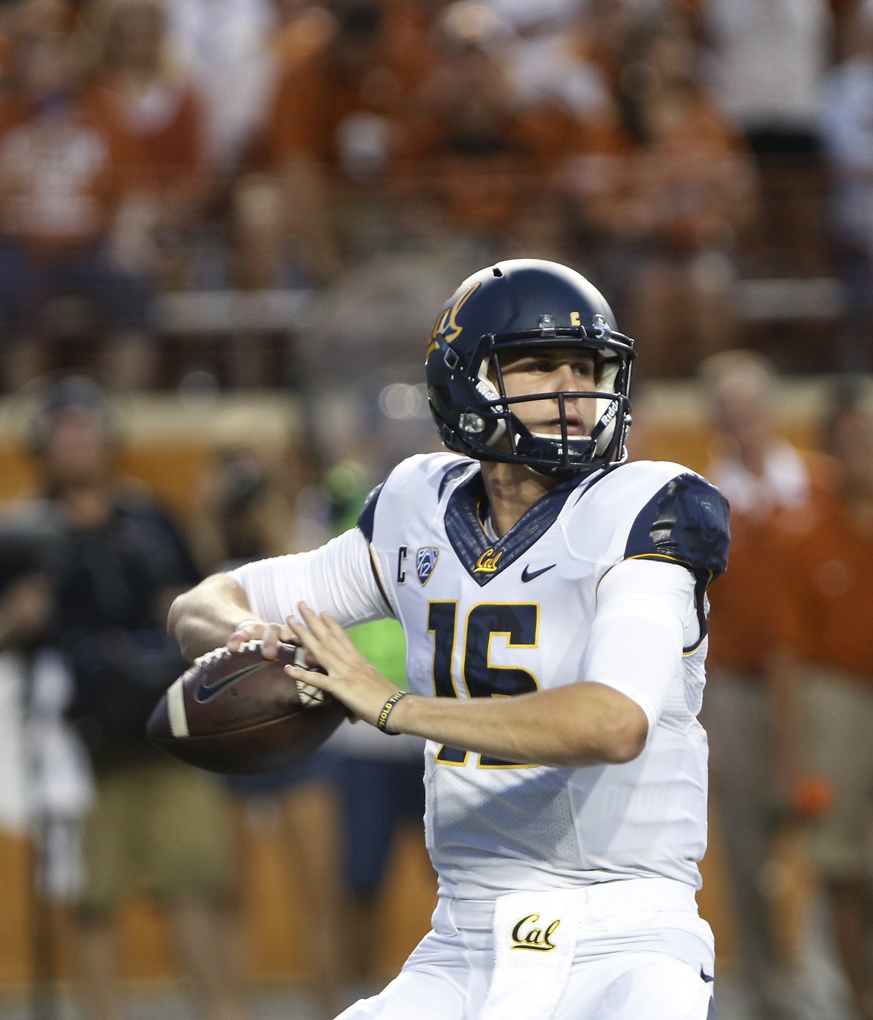 Cal records fall as quarterback Jared Goff’s star rises