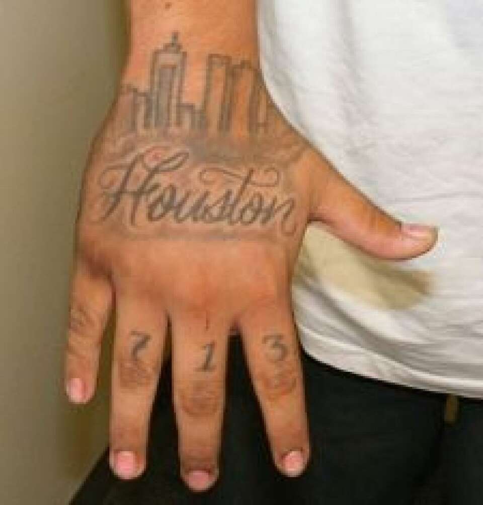 How to recognize Houston area gang signs and symbols