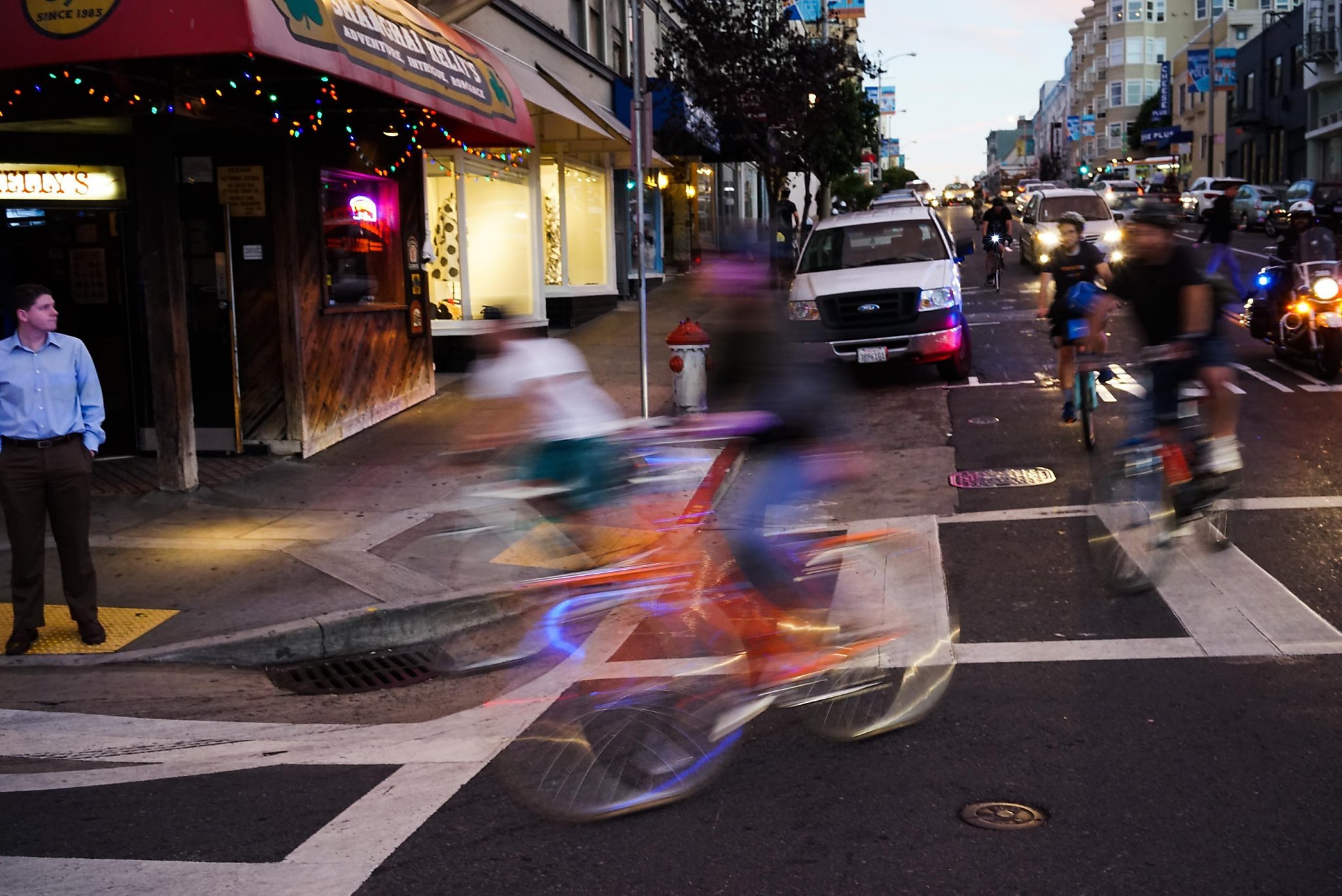 Yes, cyclists should stop at stop signs
