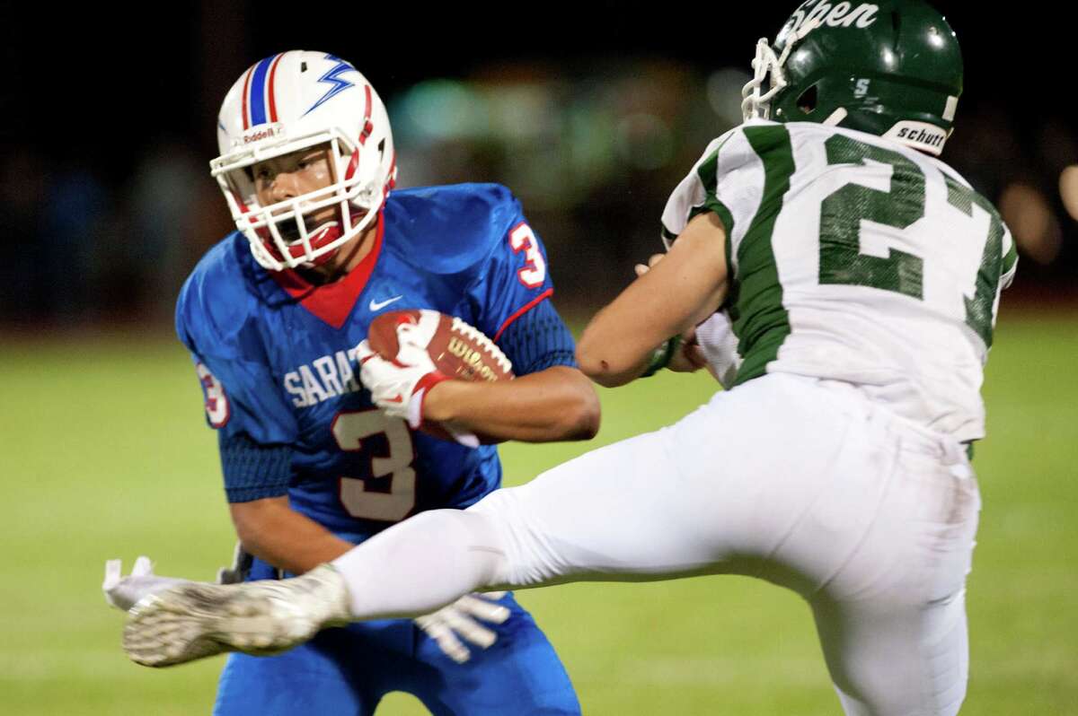 Saratoga football defeats Shenendehowa