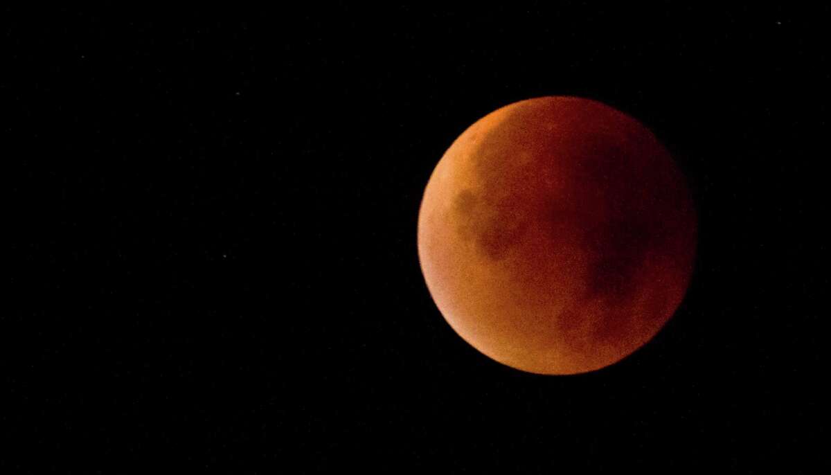 36 sublime photos of the supermoon for all the Houstonians who missed out