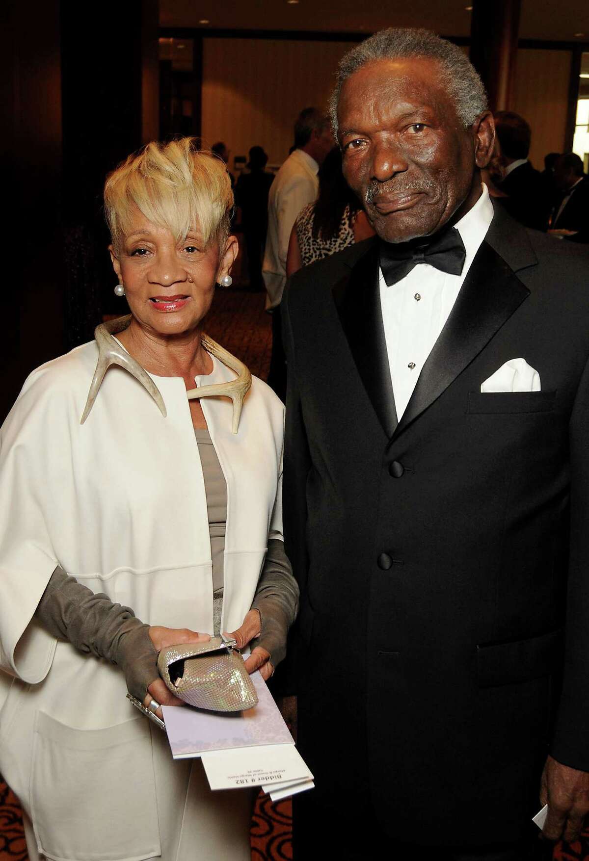 Big Brothers Big Sisters celebrates 65 years with ball at the Omni