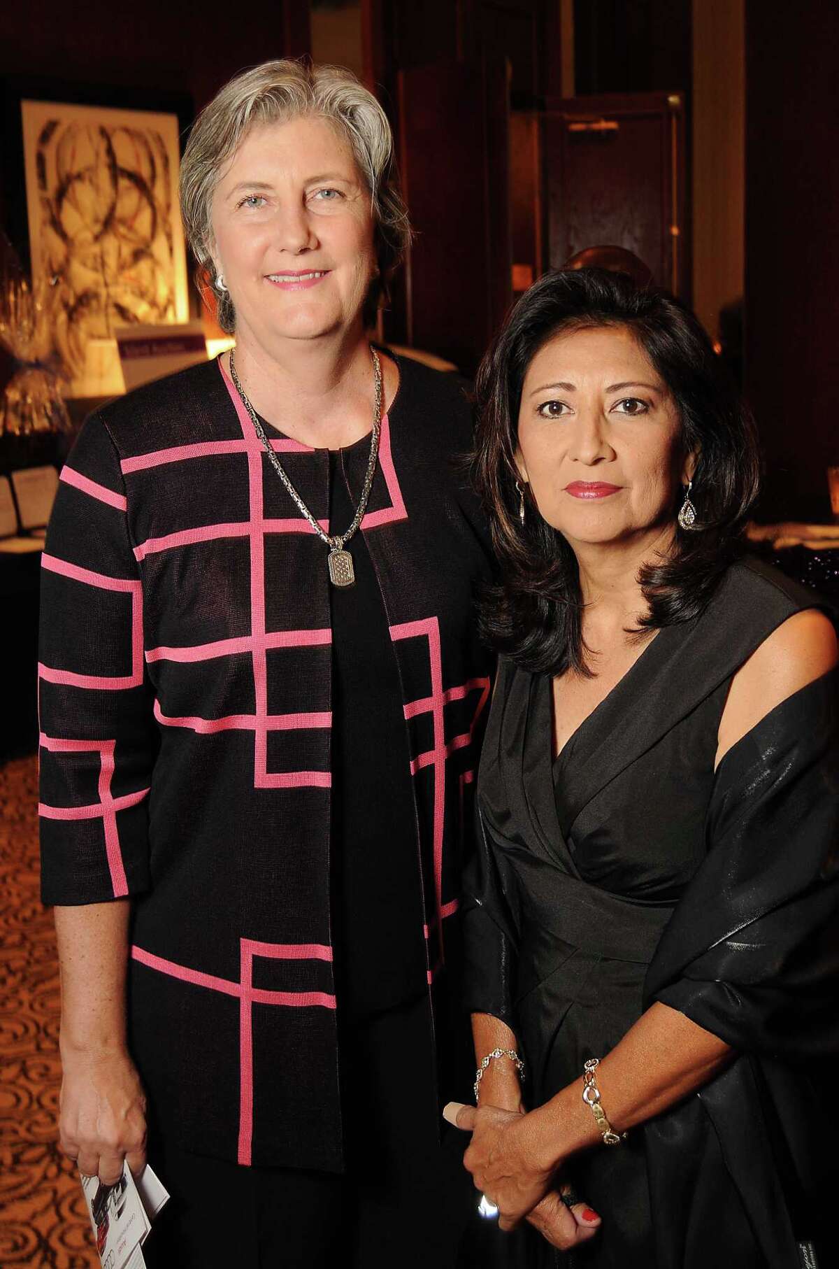 Big Brothers Big Sisters celebrates 65 years with ball at the Omni