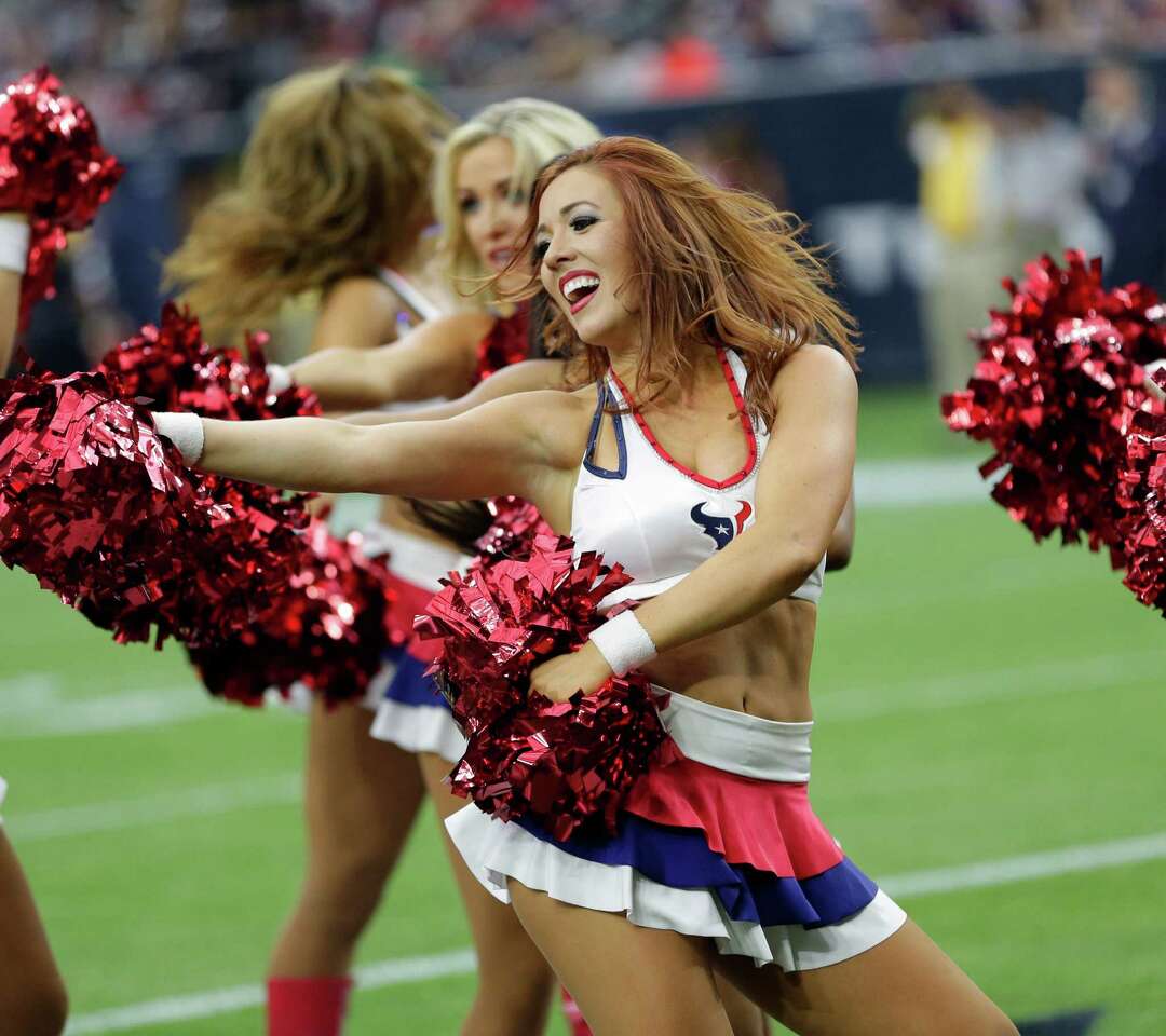 2015 NFL cheerleaders: Week 3