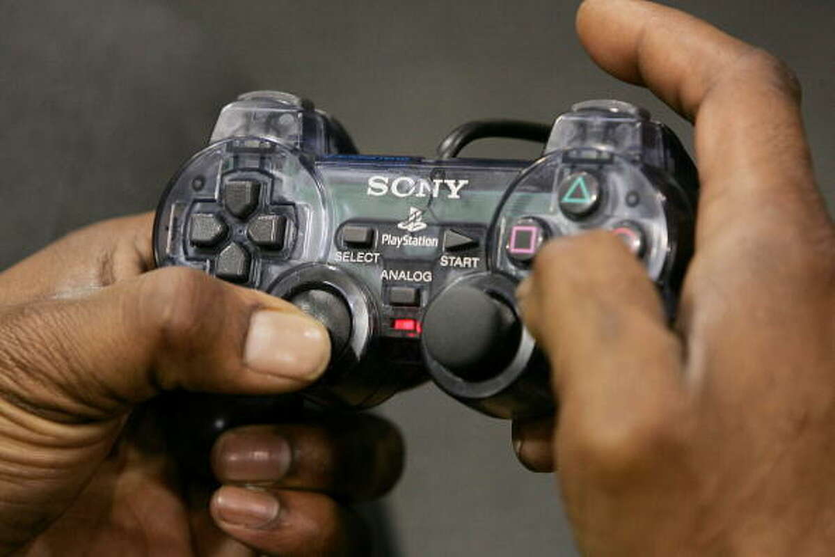 Scott Duncan still in awe of his NBA star sibling