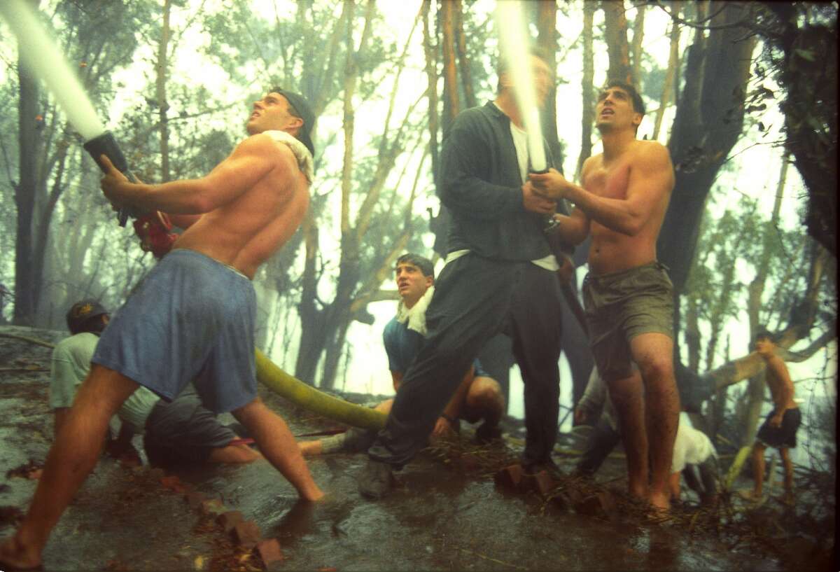 1991 Oakland Hills fire: A flatlander remembers — views of the inferno