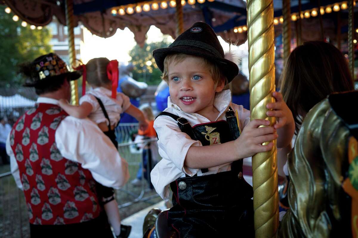 Salute German heritage with Oktoberfest, Wurstfest celebrations