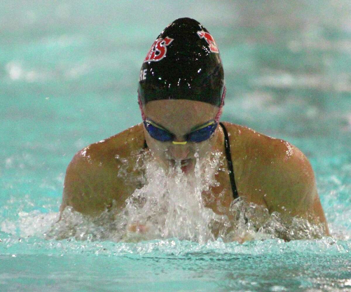 Greenwich girls swimming team tops New Canaan, improves to 5-0