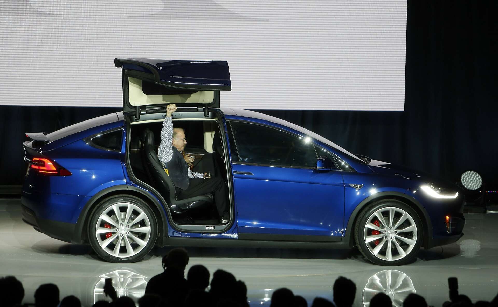 Tesla reveals prices for standard Model X SUVs