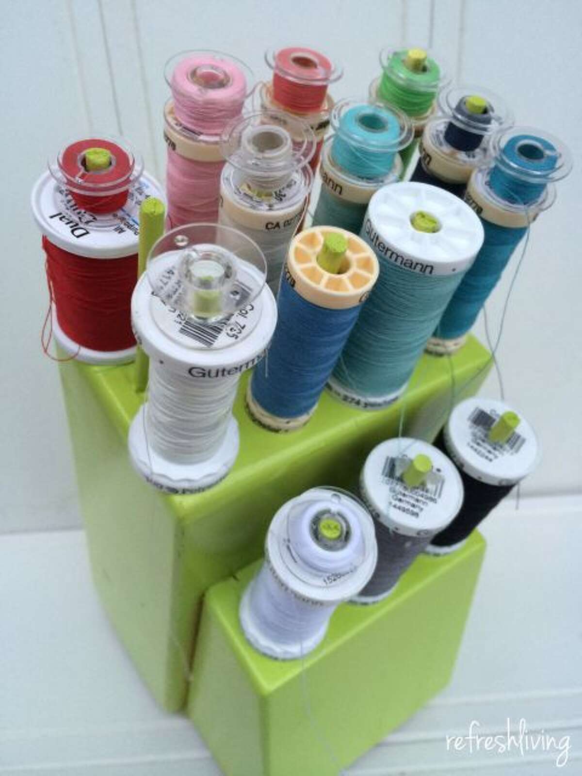 22 Completely genius trash-to-treasure crafts