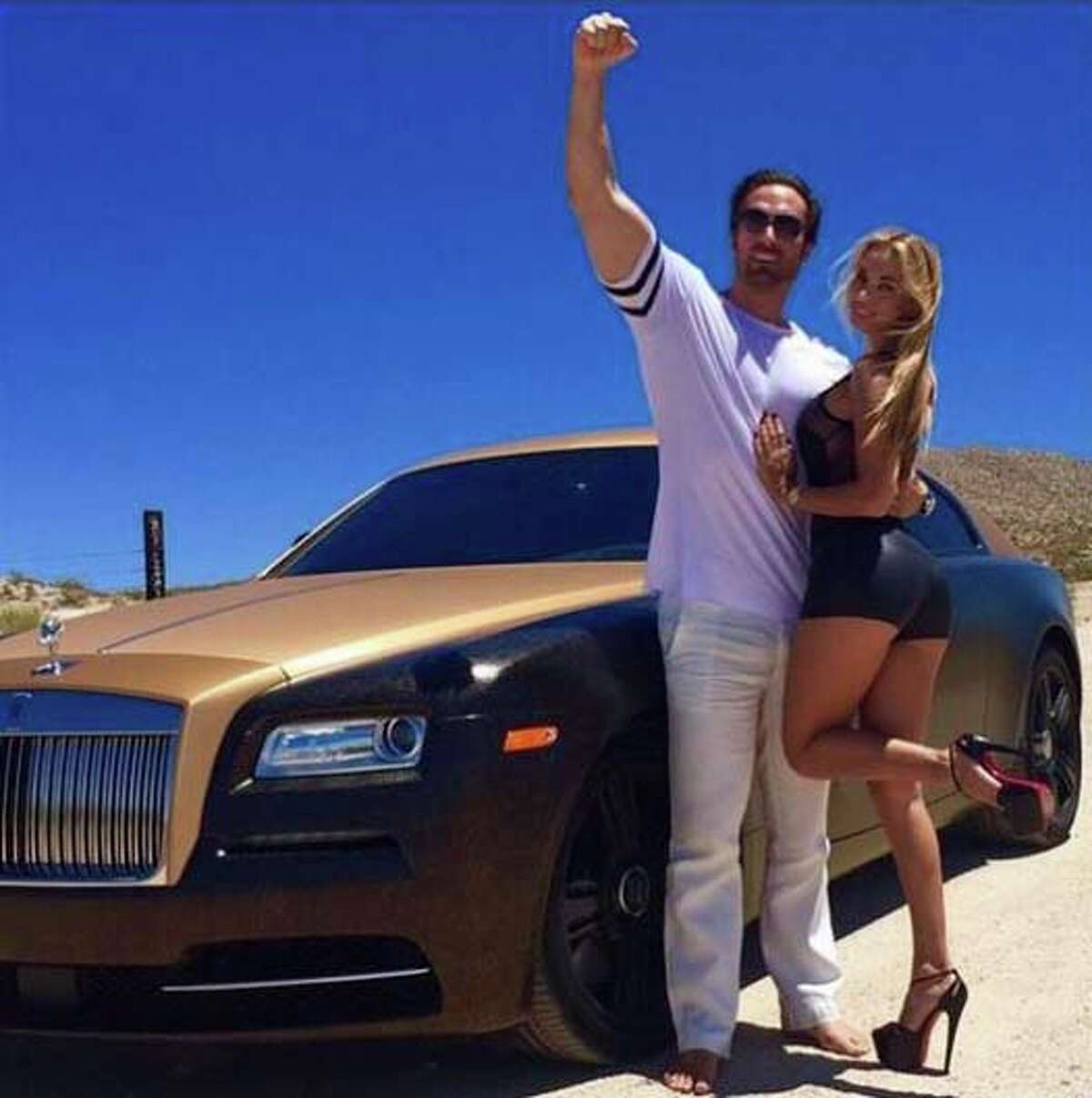 This Hollywood couple's giant party house is drawing comparisons to the ...