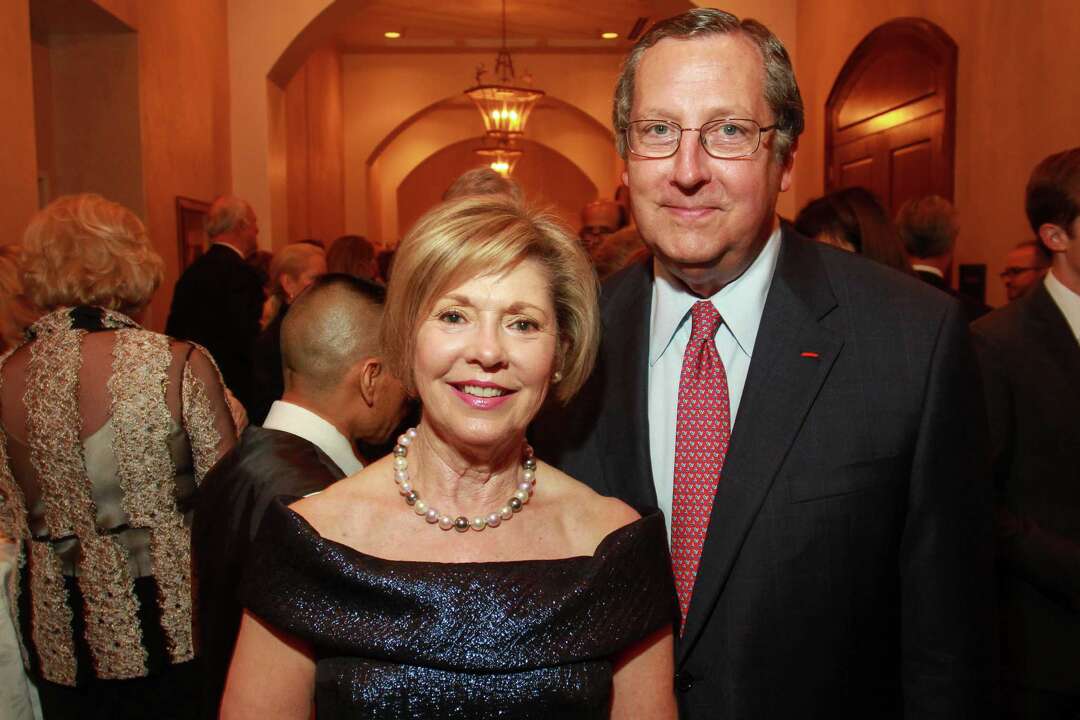 Best Cellars dinner stars fine wine, food and Journey's Jonathan Cain