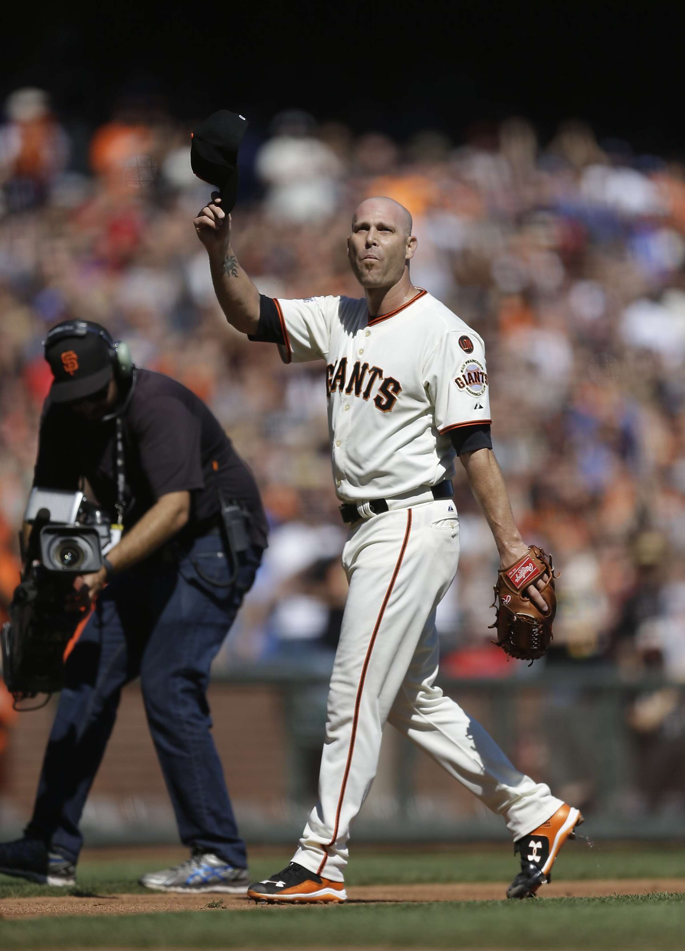 Giants lose to Dodgers — Jeremy Affeldt, Tim Hudson say goodbye